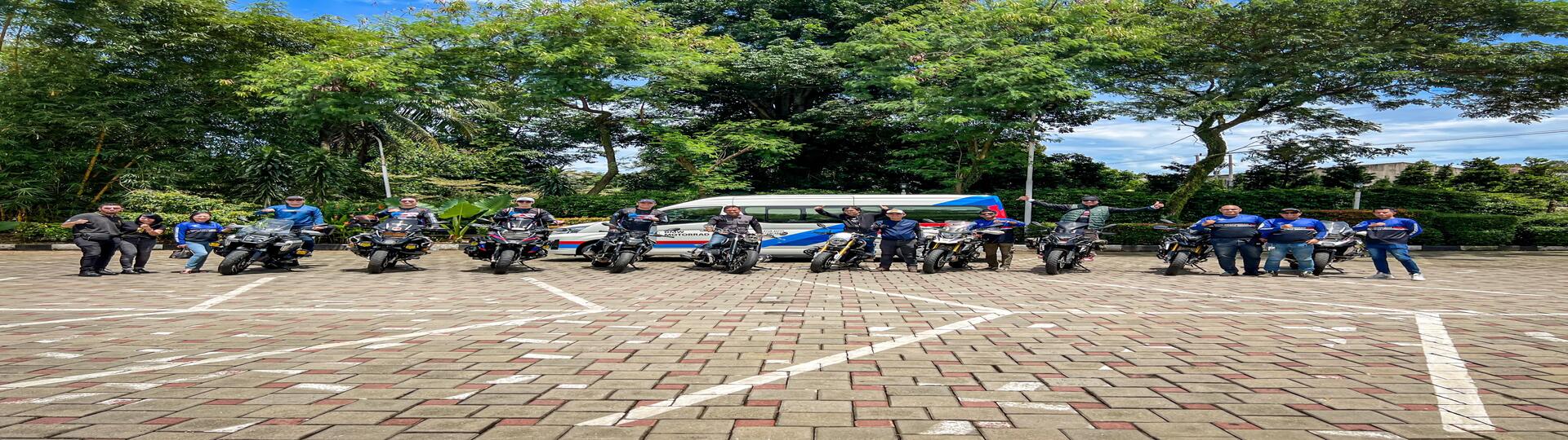 BMW Motorrad Indonesia Ride for Charity with BMW Motorrad Community ...